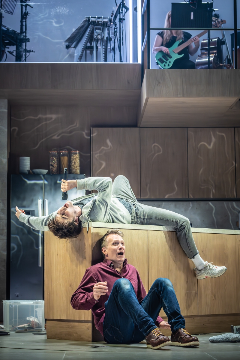 Review: NEXT TO NORMAL, Wyndham's Theatre